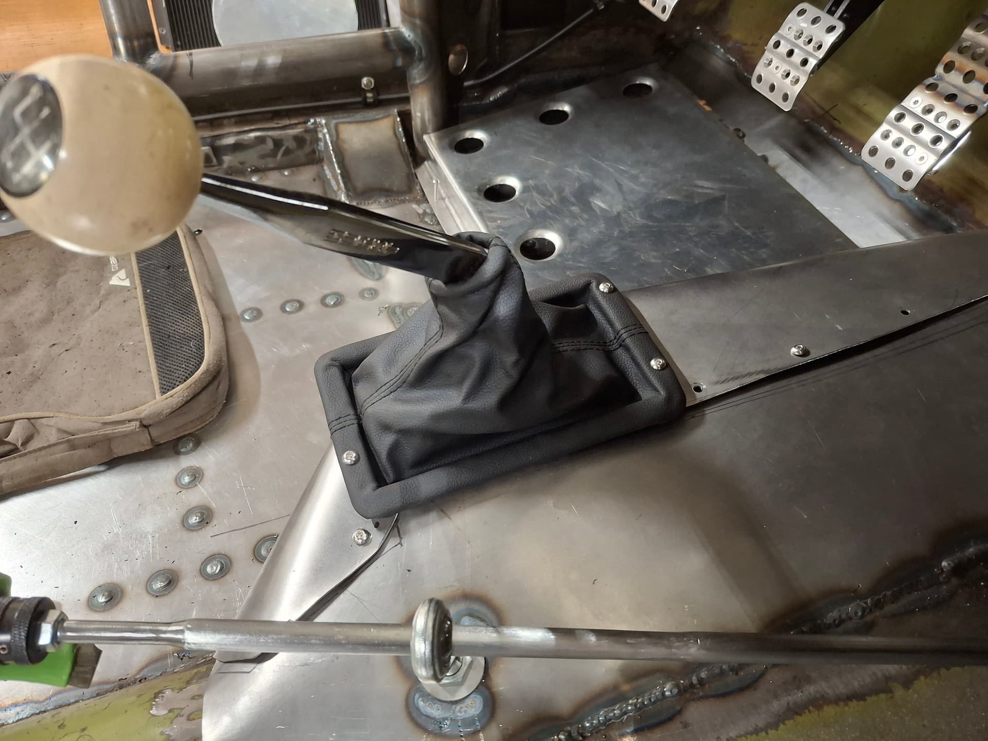 Project Cuda: Building a 1969 Plymouth Barracuda Big Bore Car - Page 4 ...